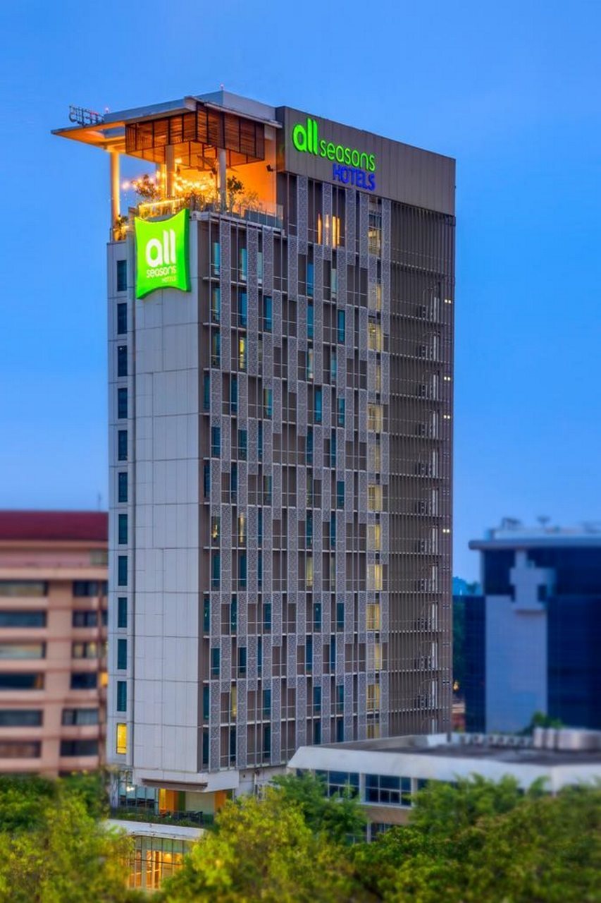 5 Cafe Rooftop di Jakarta, Cocok untuk Romantic Dinner